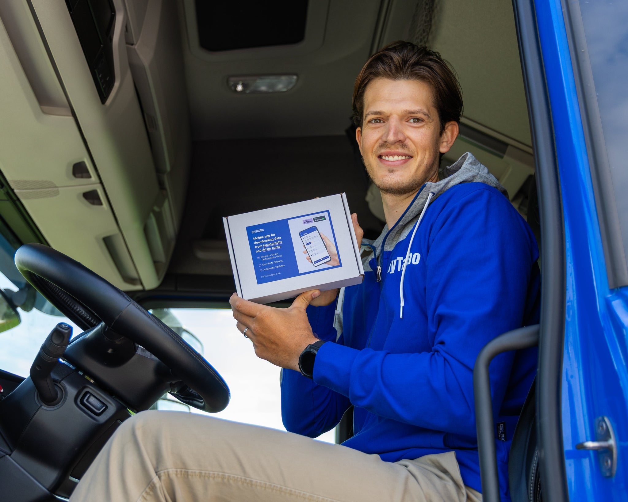 myTacho | Mobile app for downloading data from tachographs and driver ...